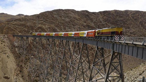 10 Scariest Train Rides In The World - Atchuup! - Cool Stories Daily