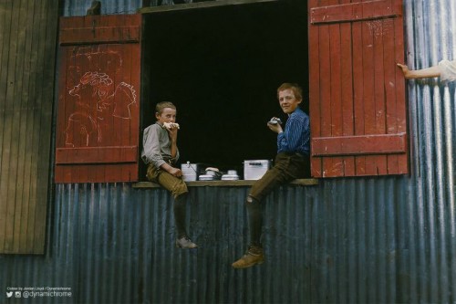 Stunning Colorized Photos in History That Are Just Beyond Amazing (38 ...
