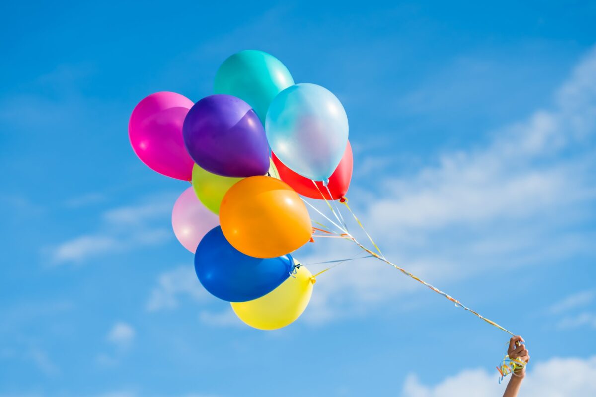 How to Choose High-Quality Balloons - Atchuup! - Cool Stories Daily