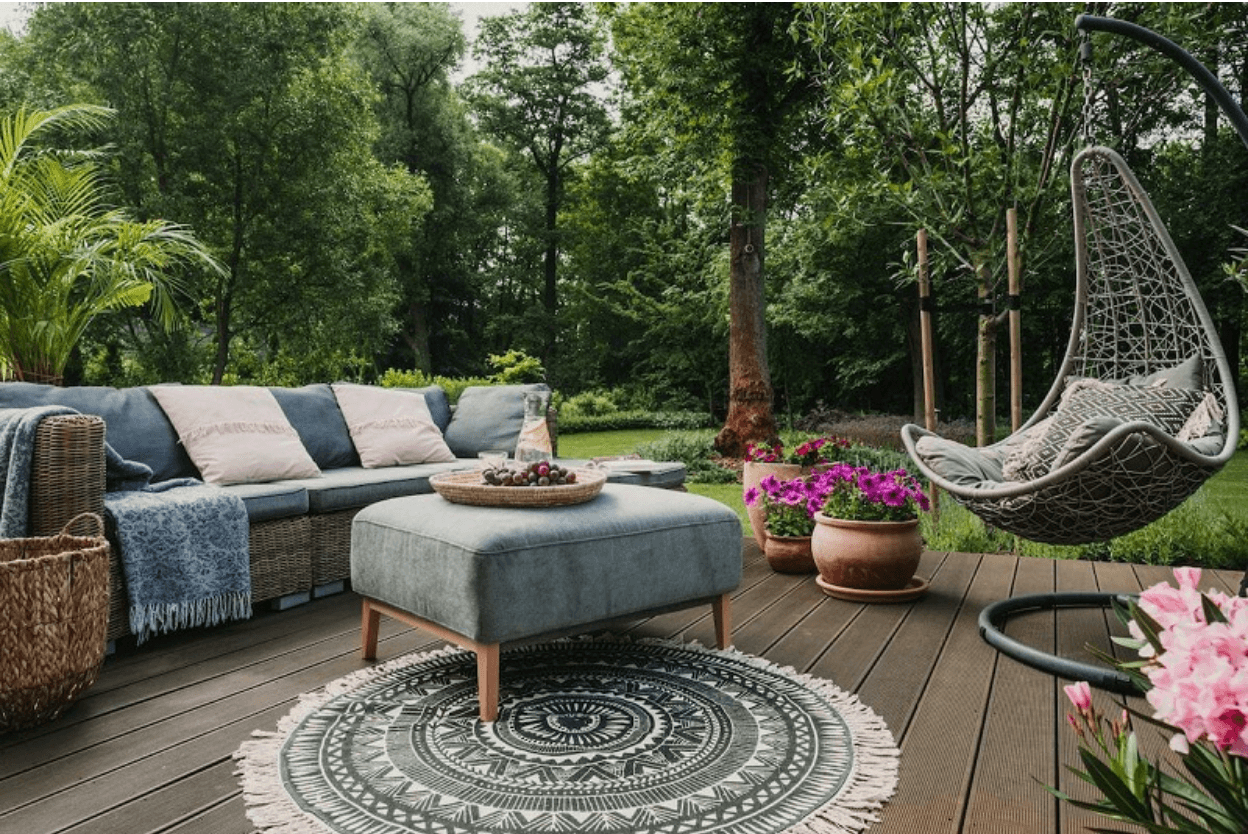 Tips for Creating a Cosy and Functional Outdoor Entertaining Area: Perk ...